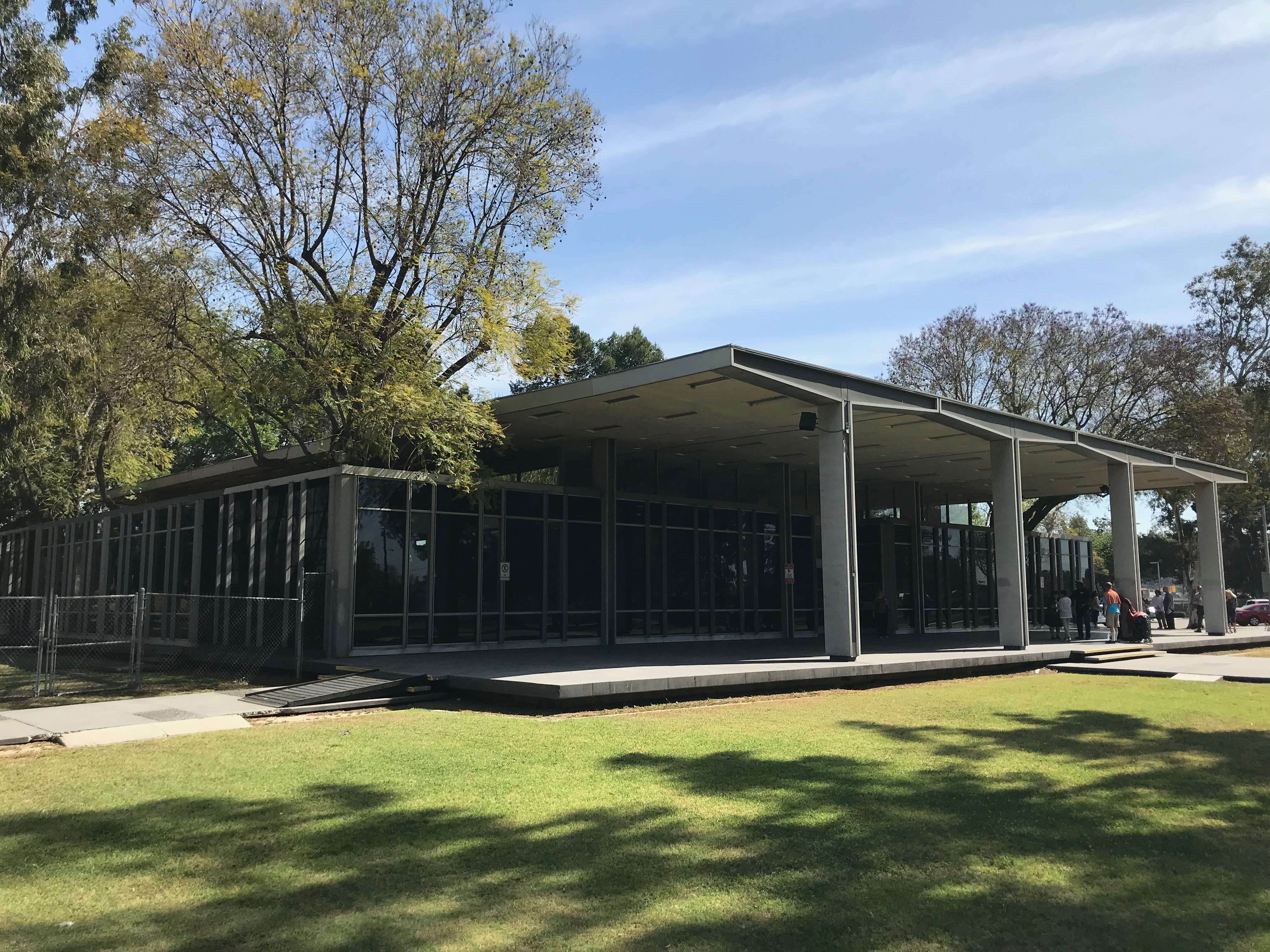 About the Hunt Branch Library – Save The Hunt Library